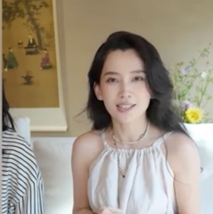 汪峰小19岁女友晒手工视频，淡妆出镜美得移不开眼睛，颜值不逊色范冰冰