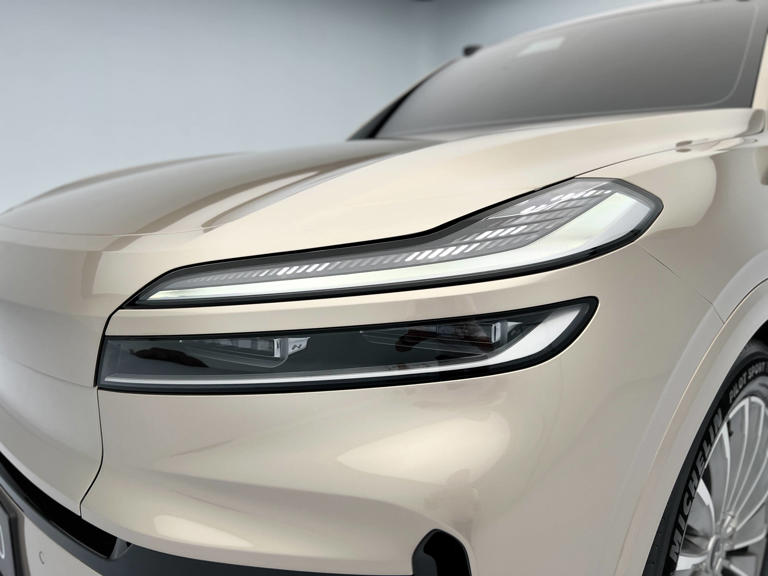 2025上海车展重头戏：乐道L90大型SUV惊艳登场，全域900V技术成亮点