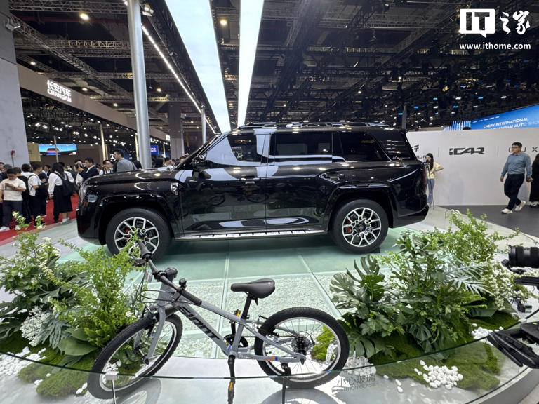 奇瑞瑞虎 9L 旗舰 SUV 亮相：三电机四驱动力，首发 3nm 芯片平台