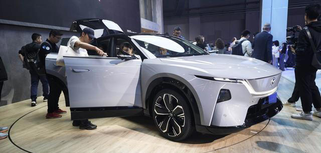 基于长安EPA平台，马自达EZ-60首发亮相！设计迷人，续航600km