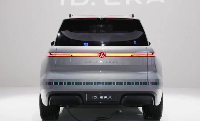 大众全新大6座SUV亮相，2+2+2布局，纯电续航350km，2026年上市