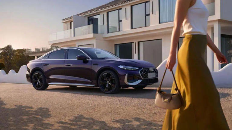 奥迪A5L与Q5L亮相上海车展：黑科技发动机配华为科技，豪华新体验即将到来？