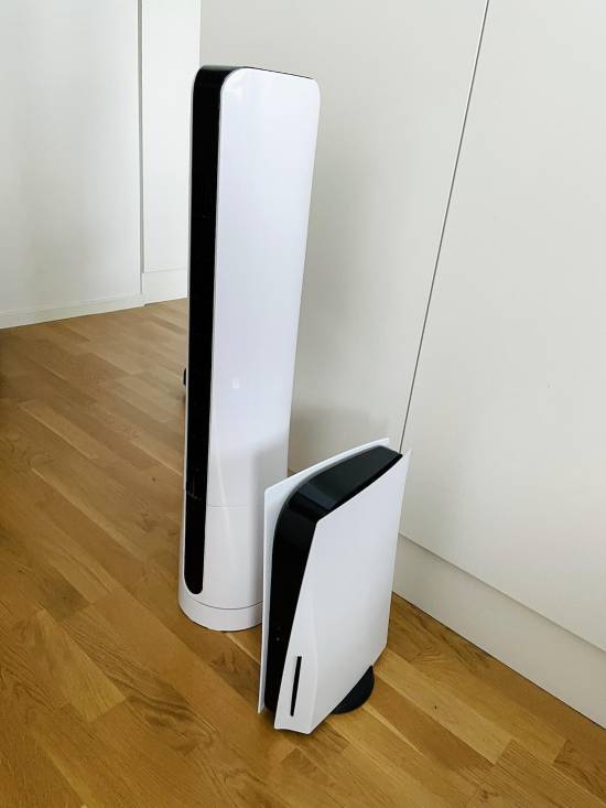 "PS10"与PS5对比太吸睛！玩家花式晒搞笑对比图