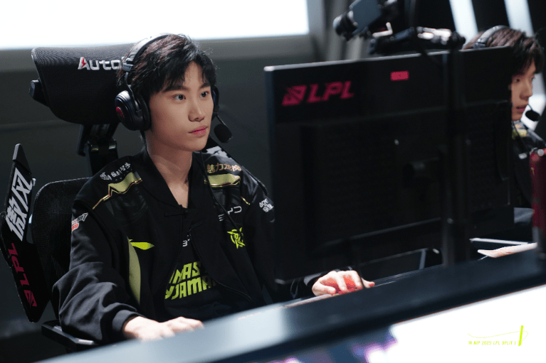 Doinb：iG最近状态非常好，对线期得注意他们跟野辅的联动