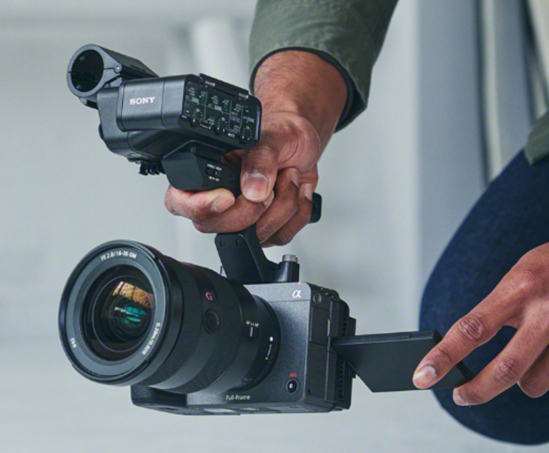 索尼将在5月28日发布FX2全画幅相机 采用倾斜式EVF