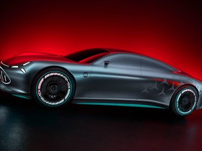 AMG纯电旗舰来袭，C590后轴双电机爆发上千马力！