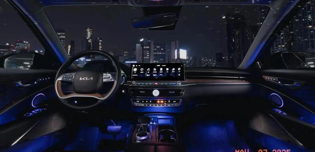 韩系车没落了？起亚K9震撼来袭，配置3.3T V6+8AT+四驱