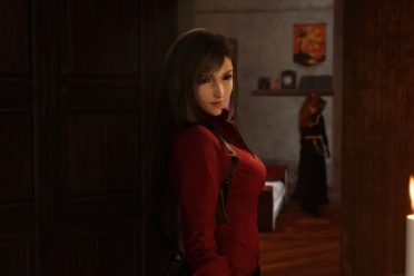 红色穿搭更具韵味！《最终幻想7RE》艾达王装蒂法Mod