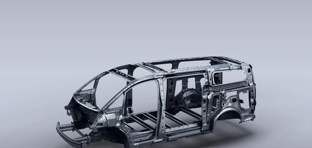 翼真L380 VS 腾势D9，谁更宜商又宜家？