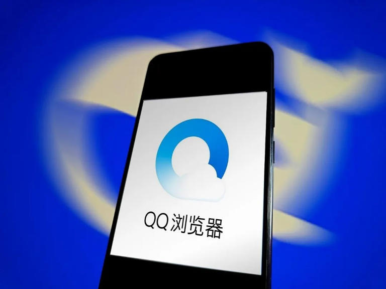 腾讯官宣QQ浏览器今天全面升级，全新推出QBot，高管发声：4 亿用户光速进入AI时代