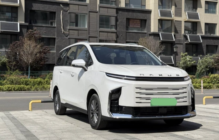 15万级家用MPV，G50混动对比传祺M6，谁才是更优解？