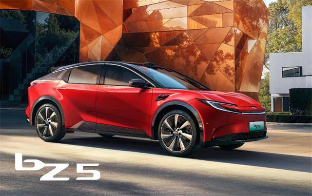 丰田bZ5来袭，铂智3X之后，这款纯电SUV能否再掀波澜？