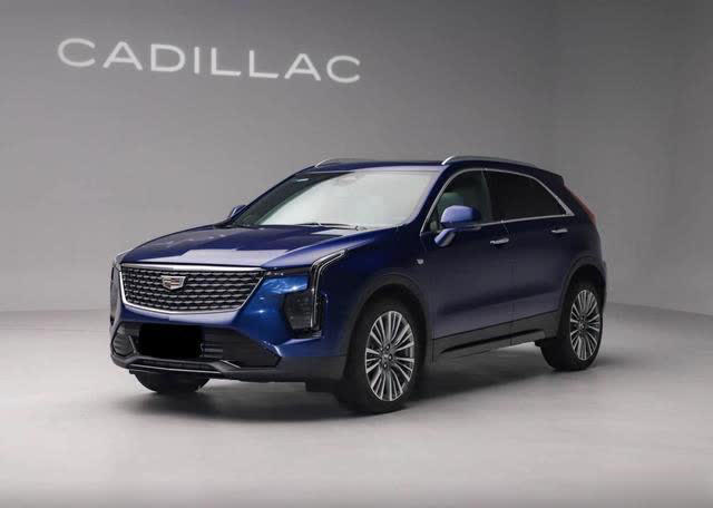 全新凯迪拉克XT4上市，升级5.0版车机配33英寸曲面屏