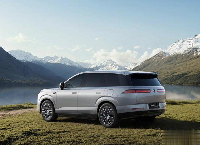 腾势N8L完成申报，2.0T三电机插混，纯电续航170公里