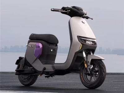 九号电动Fz MIX 2025：铅酸新选择，智驾满级引领两轮出行新风尚