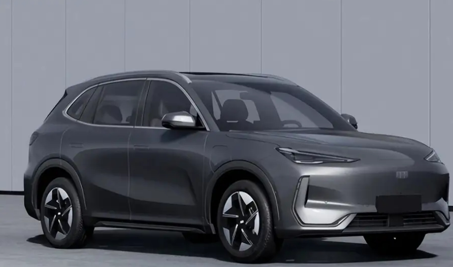 吉利银河E5迎来OTA升级！新增绿灯读秒等功能