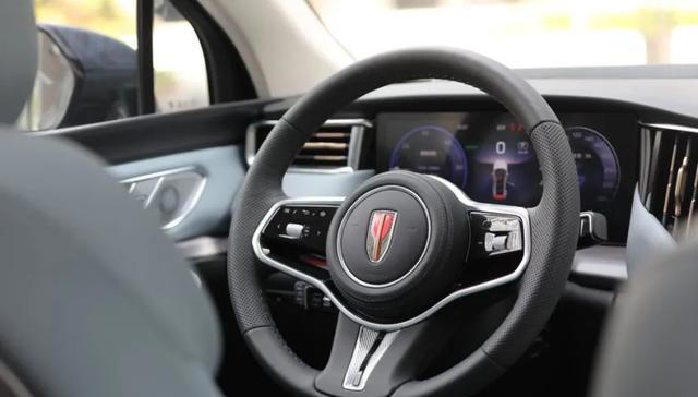 红旗HS7 PHEV：25万内超混六座SUV价值典范