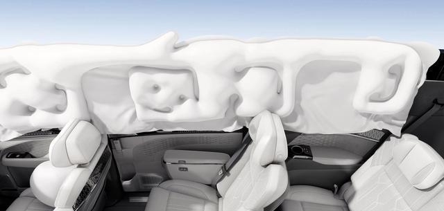 极氪009：纯电MPV安全领航者