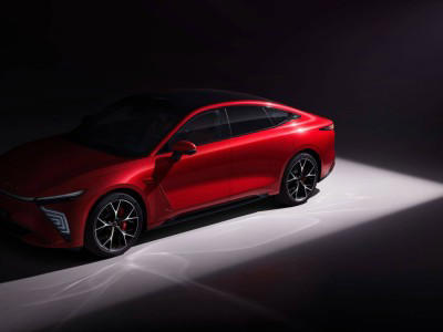 星途星纪元ES纯电版焕新上市：8295P芯片加持，续航超700km