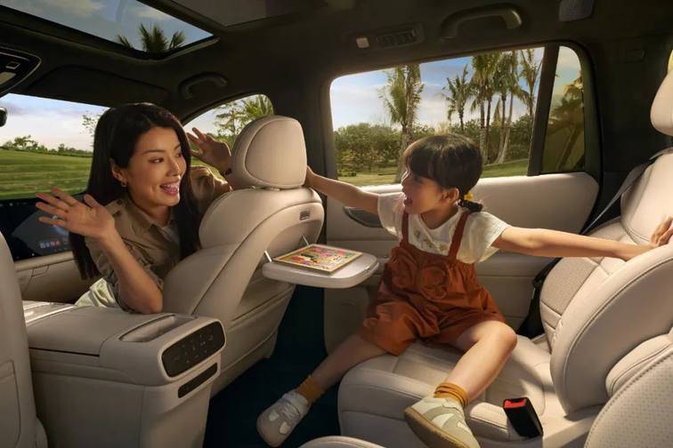 深度测评：深蓝S09与问界M8，谁是你的梦中情车？