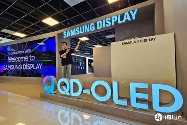 Samsung超薄低功耗OLED新技术“UT One” 面板厚度、重量及功耗同时减少30%