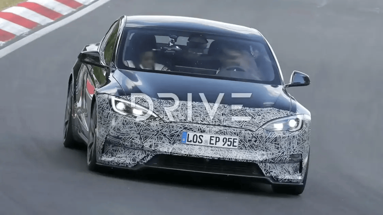 特斯拉Model S第三次改款曝光！2026年将以高性能Plaid版本亮相？