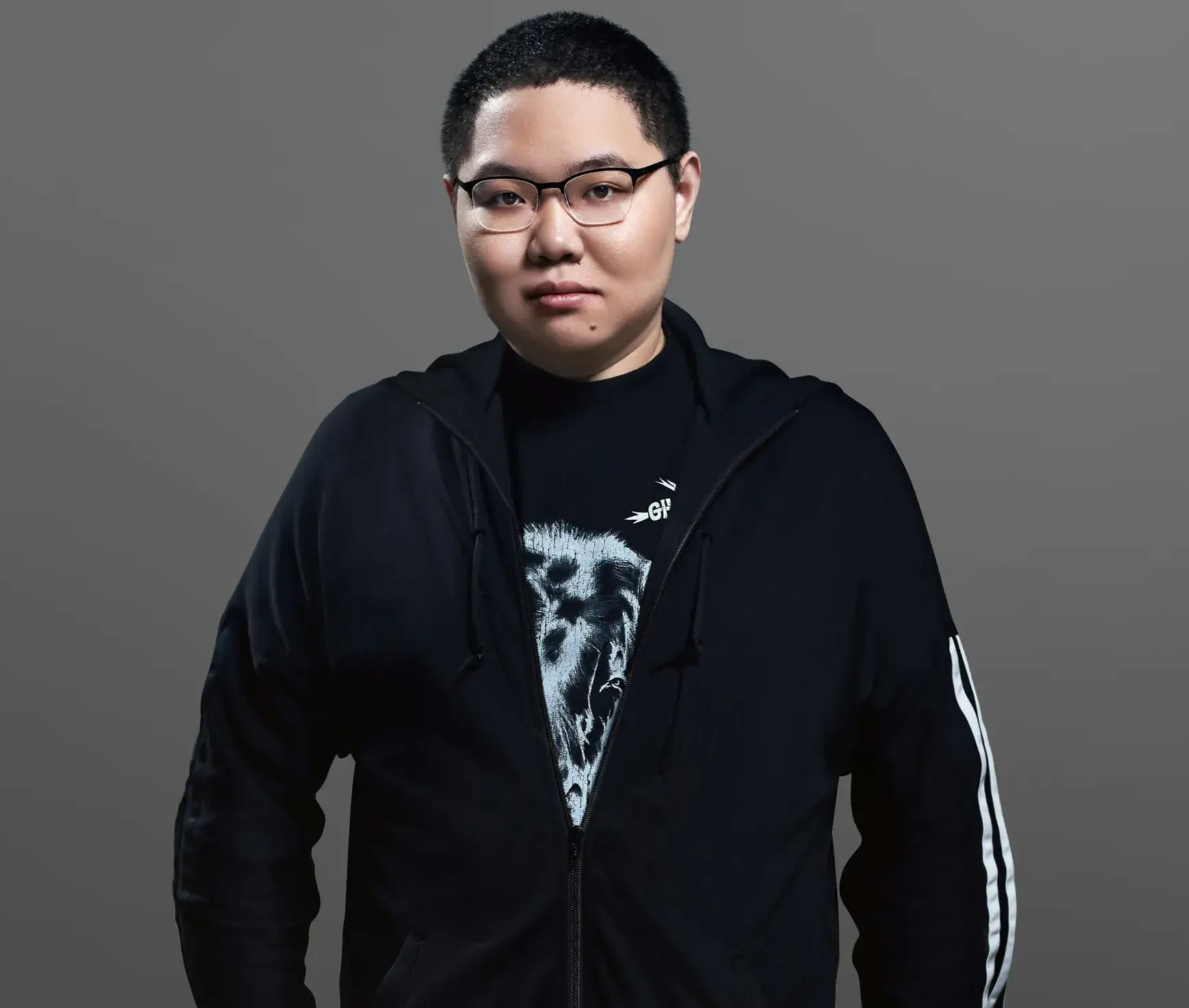 LPL传奇名宿PDD终于露脸！跟呆妹开黑三角洲！Knight数据打脸Wei