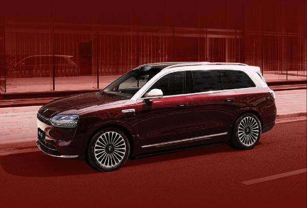 问界M9 2025款热销：64天大定超6万台，成50万级SUV销冠