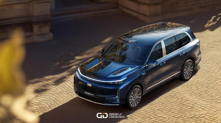 吉利银河M9六座旗舰SUV亮相，全新Flyme Auto AI座舱引领智能新体验