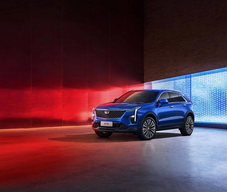 凯迪拉克XT4焕新上市，15.99万起，女性专属豪华SUV新选择！