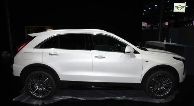 2025款凯迪拉克XT4，15.99万元起，全系没有L2级辅助驾驶
