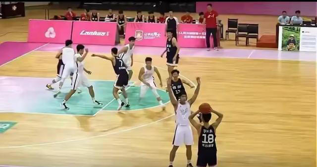 男篮亚洲杯赛程出炉：12主力已明朗，5月27日CCTV5直播赛事前瞻！