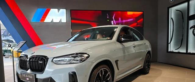 38 个！直列六缸宝马 X4，绝版前的最后疯狂！