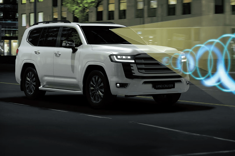 丰田兰德酷路泽混动版来袭，3.5T V6+电机，性能配置大揭秘！