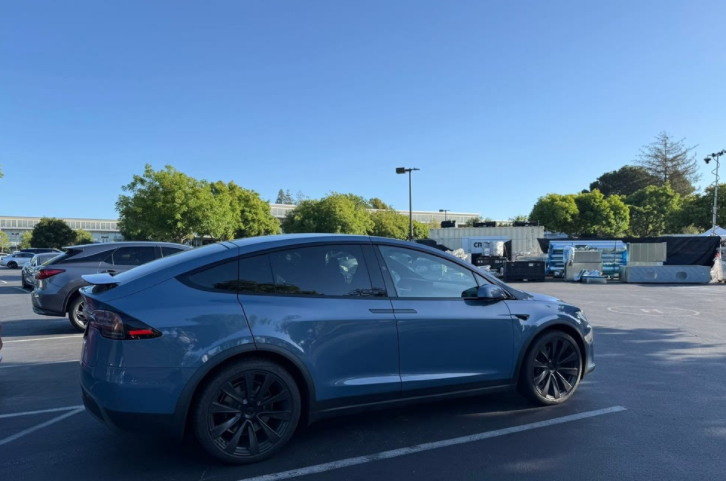 新款特斯拉Model S/Model X在美上市！前保险杠新增摄像头