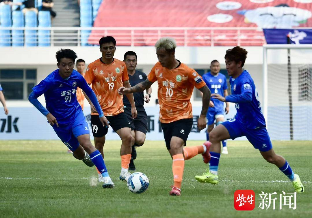 6月15日 连云港VS苏州 连云港赛区倡议球迷文明观赛