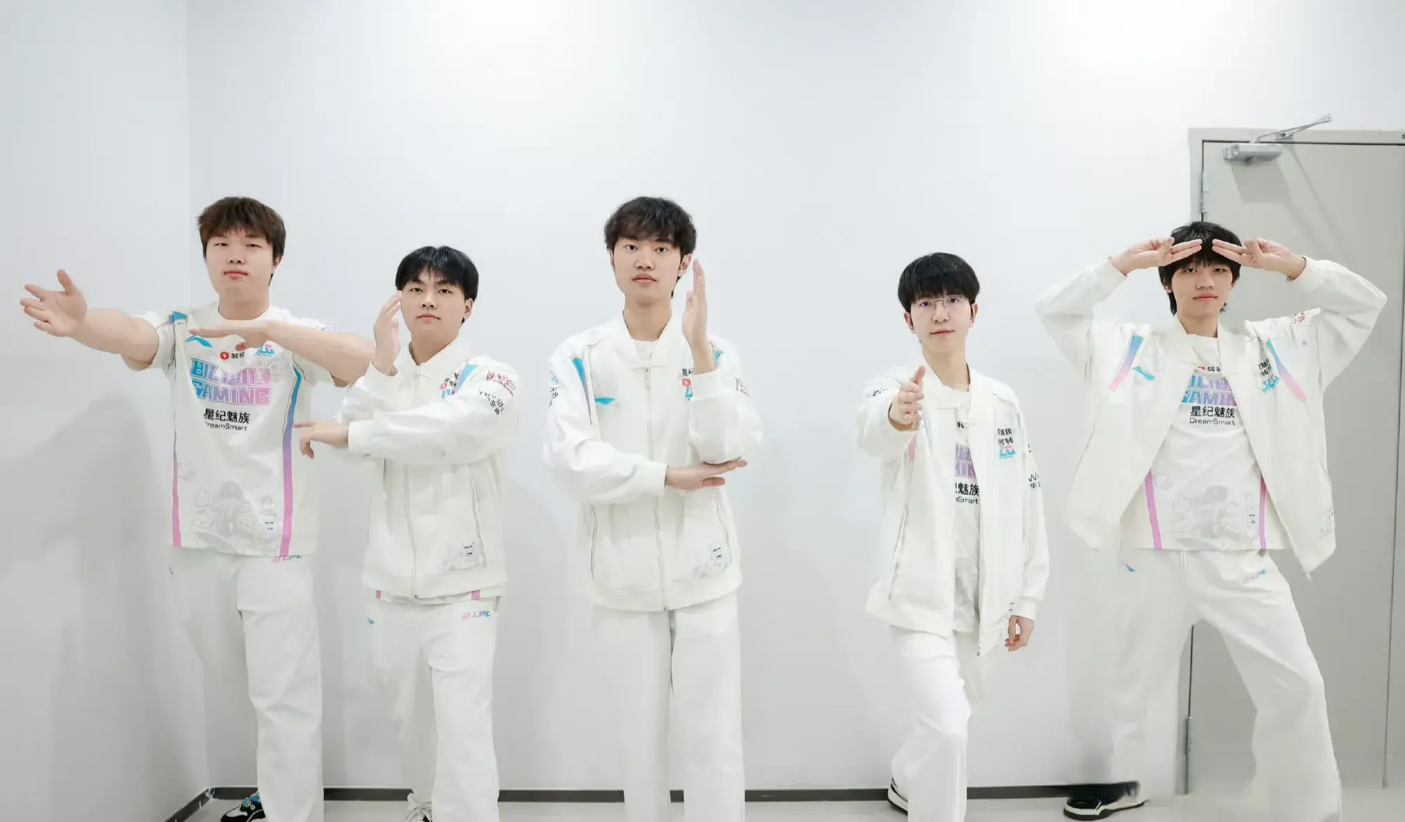 AL经理正式开撕Bin！Bin迷惑发言引热议，网友: LPL最强嘴硬王诞生