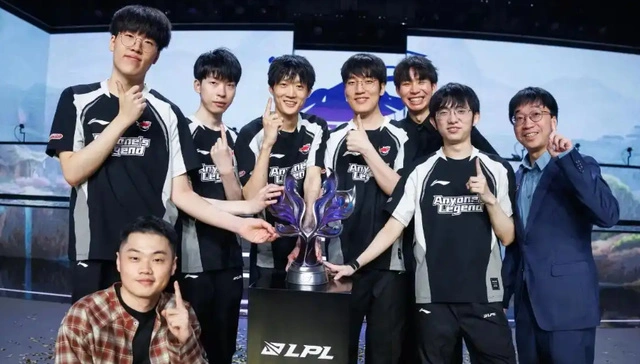 LOL：韩网锐评BLG不敌AL，抛弃全华班吧，Tabe喊话Faker在MSI等你