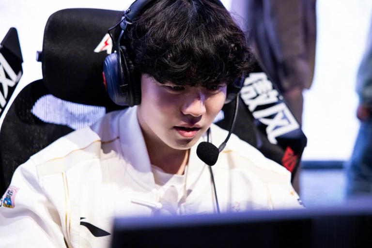 IG败BLG无缘MSI，解说指辅助差距，粉丝吐槽BP太差