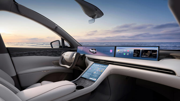 智己LS7焕新版来袭！32.99万起售，配置全面升级，续航高达700km