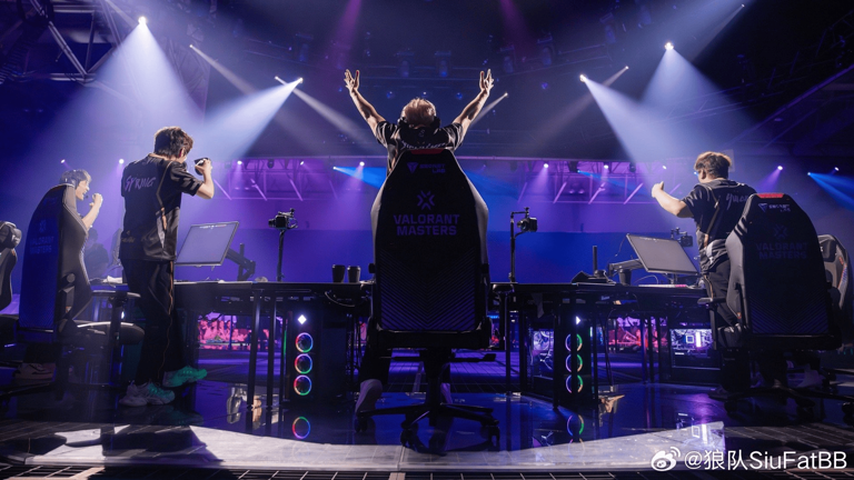 SiuFatBB：全世界站起来为我们而尖叫吧！群狼无畏战至终章