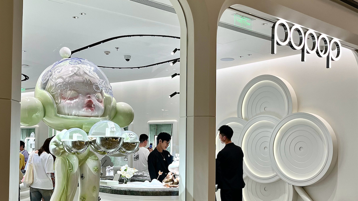 popop上海北京双店齐开，泡泡玛特进军珠宝市场