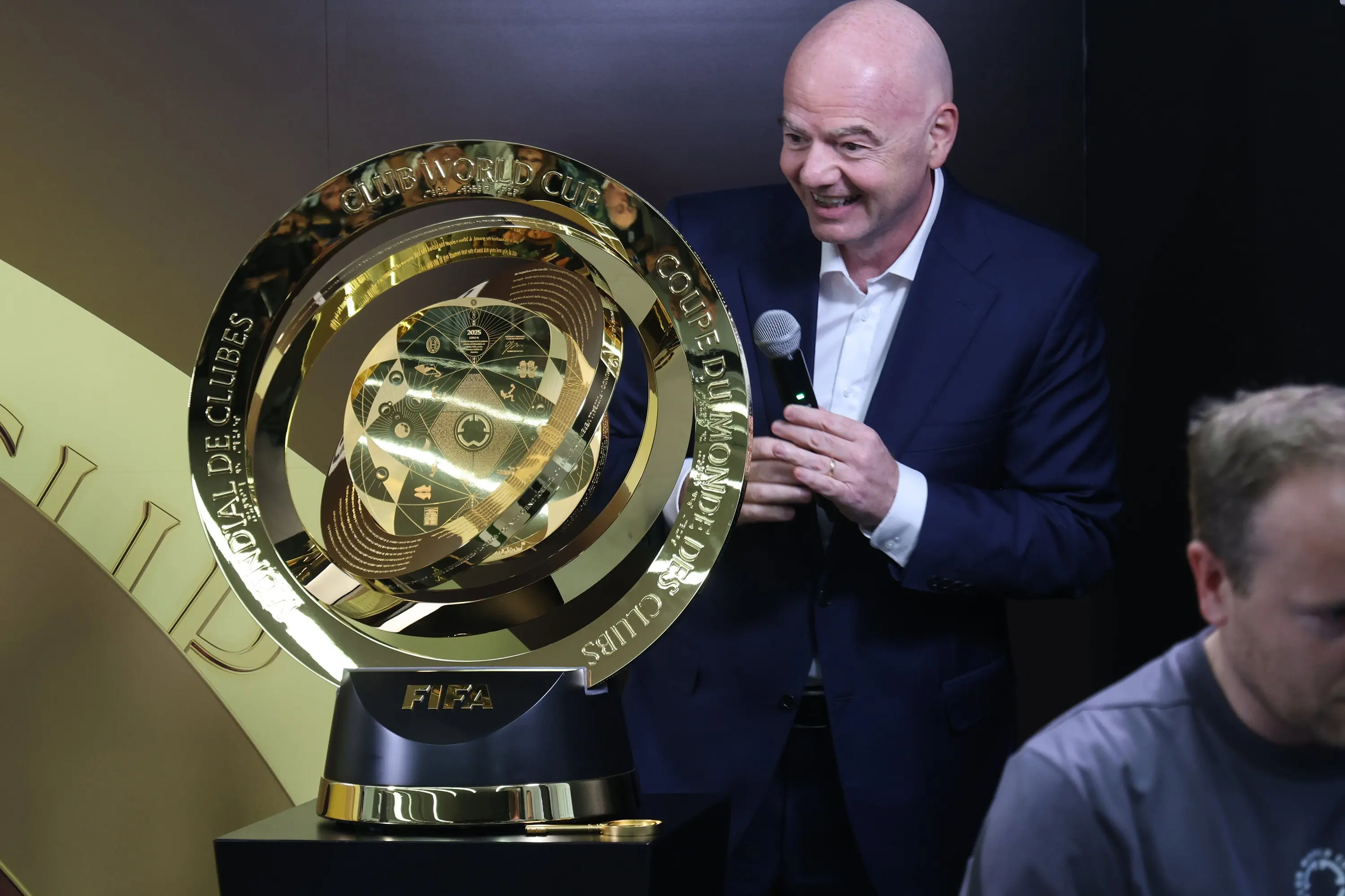 FIFA：世俱杯前8场比赛34万球迷现场观战 至今已售出150万张球票