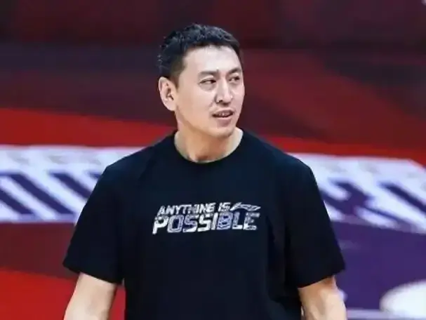 原浙江稠州主教练王世龙加盟南京同曦，CBA休赛期开始进入换帅潮