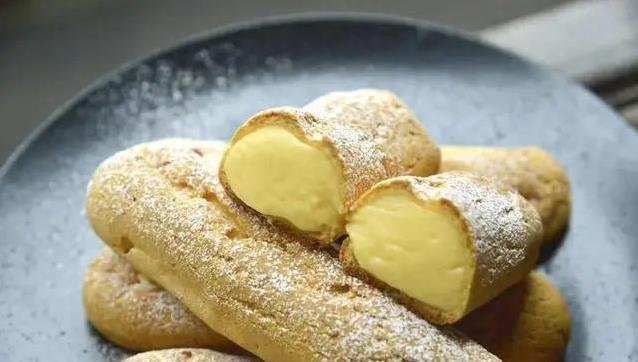 一口爆浆手指泡芙，10分钟学会，甜到全家抢着吃