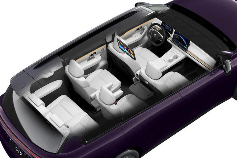 2026款零跑C16预售开启，5座版来袭，续航升级至630km！