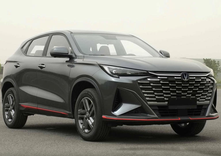 长安CS35 MAX申报图曝光，搭1.5T发动机，售价多少合适