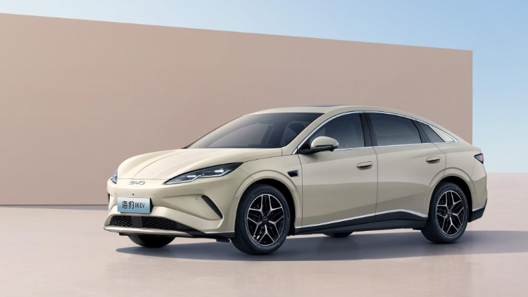 比亚迪海豹06EV上市，售价10.98万元起