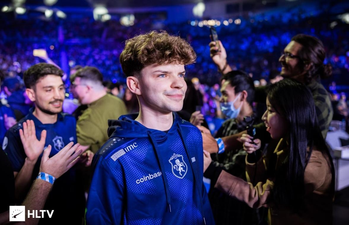 官宣：Liquid正式签约siuhy