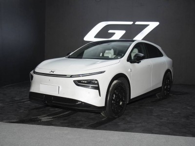 小鹏G7预售23.58万，搭3颗AI芯片+AR-HUD，续航702km你会心动吗？